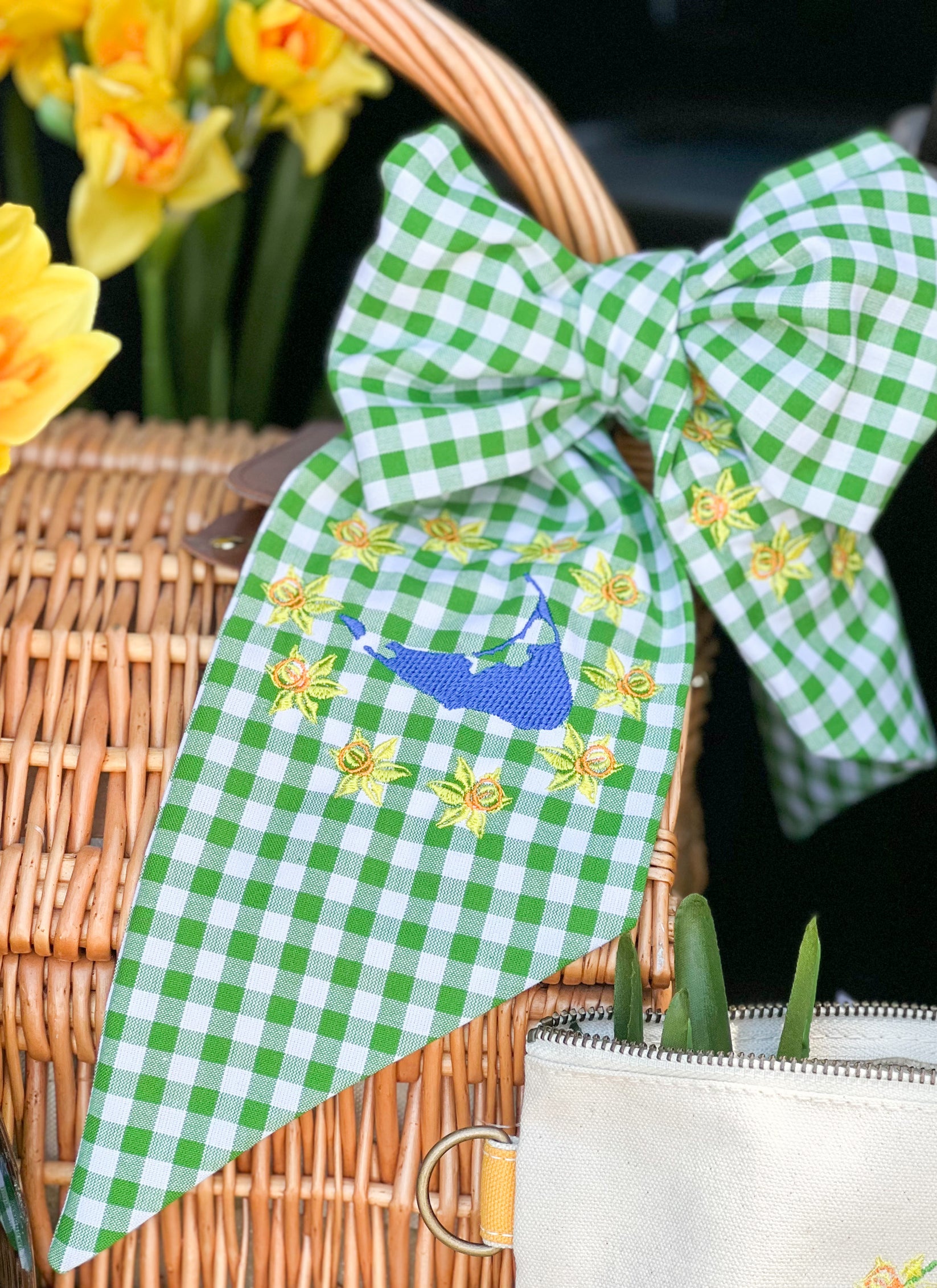 Nantucket Daffodil Sash – The Preppy Stitch